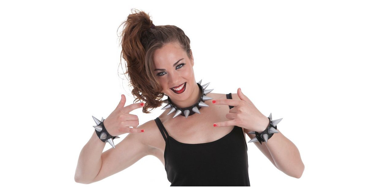 Juego de Pulseras y Collar Negros con Pinchos Plata - MiDisfraz